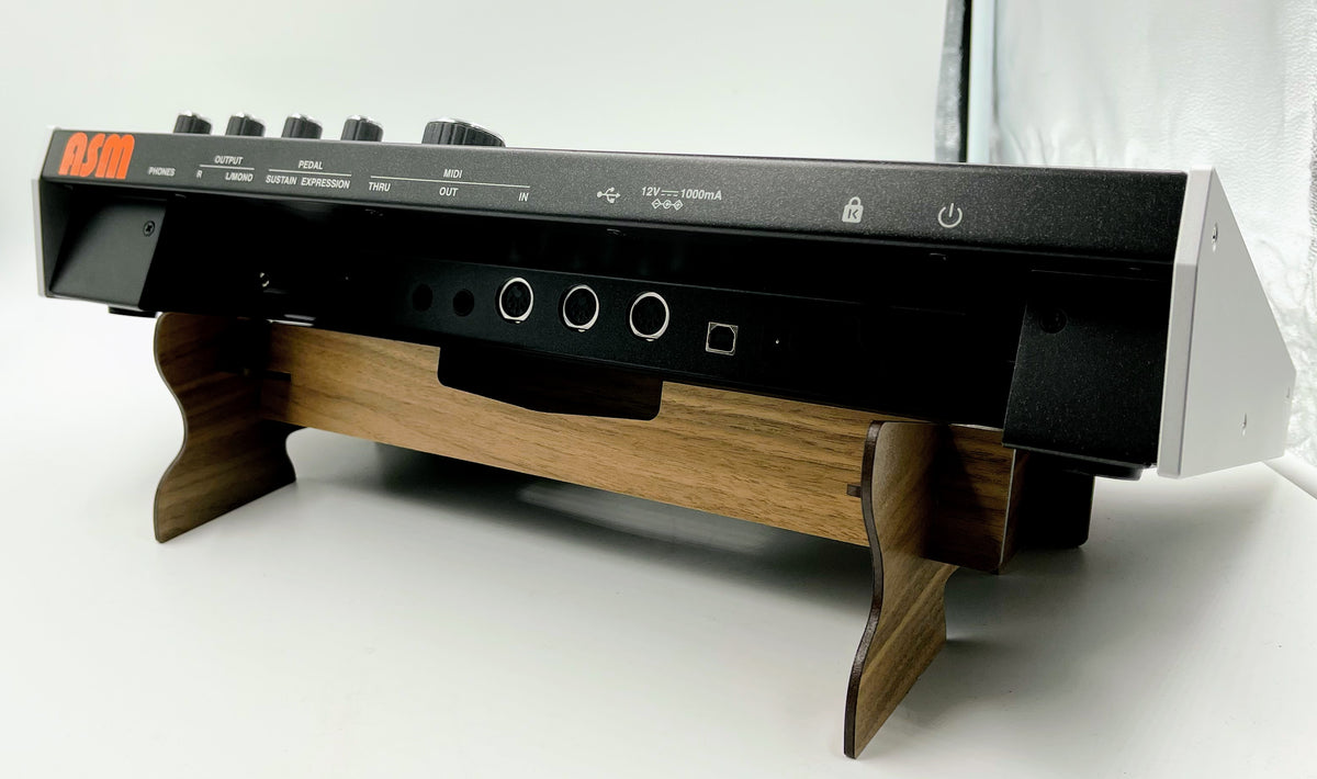 Akai MPC Live Stand for the Studio Desktop – HomeStudioStuff